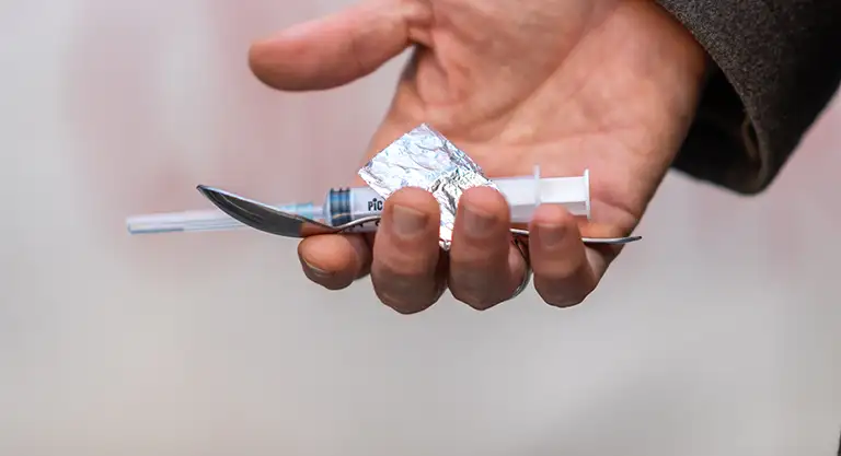 Understanding the Critical Stages of Heroin Addiction - Topsail ...