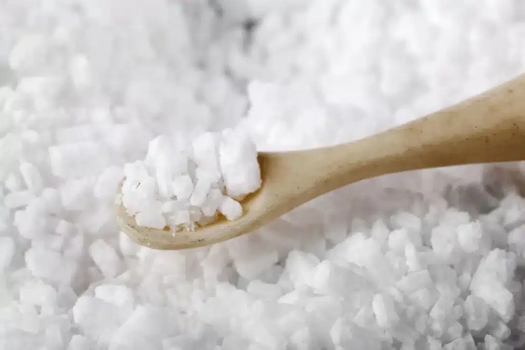Managing Crack Addiction Withdrawal: Symptoms & Timelines - Topsail ...